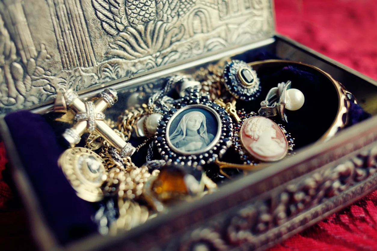 The Importance of Symbolism in Accessories: The Meaning Behind Unique ...